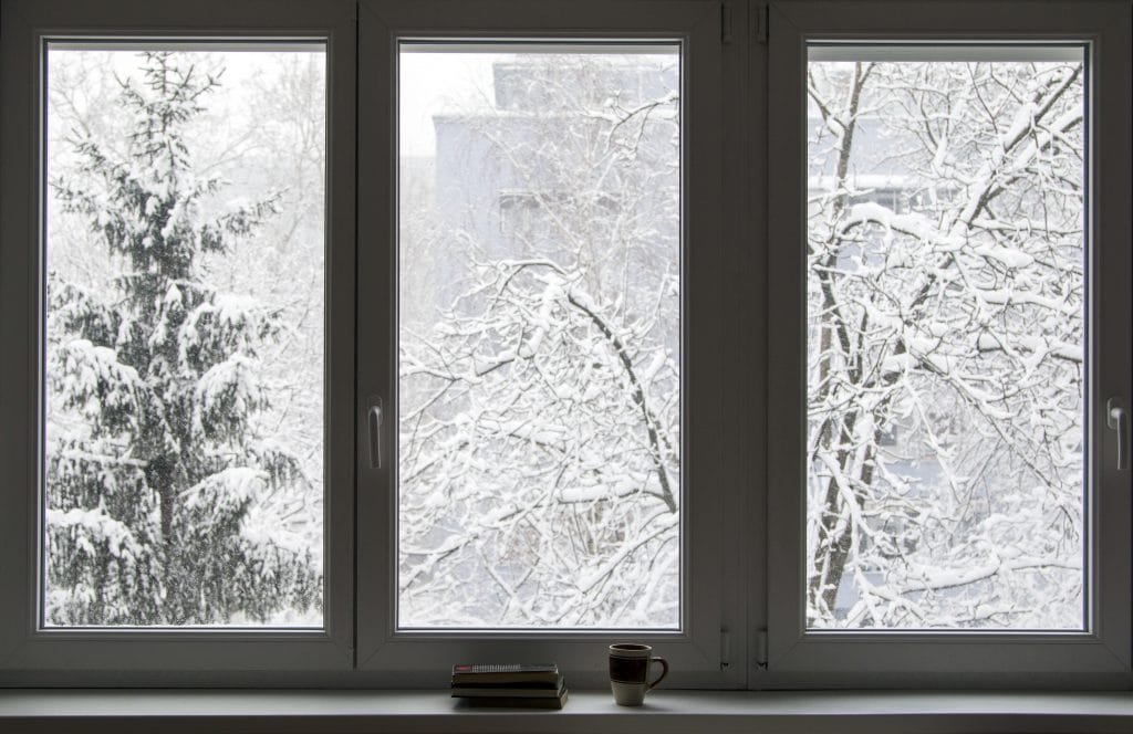 5 Easy Ways for Maintenance of Windows in Winter | Ecotech