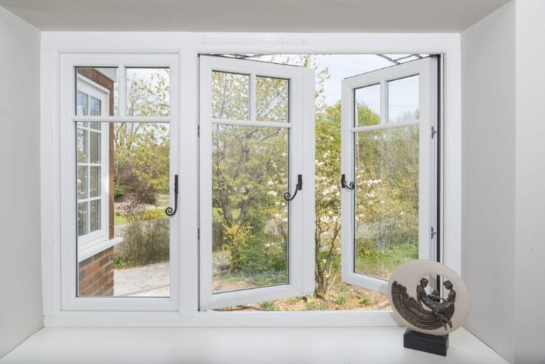 Corner Drive System for Casement Windows and Awning Windows